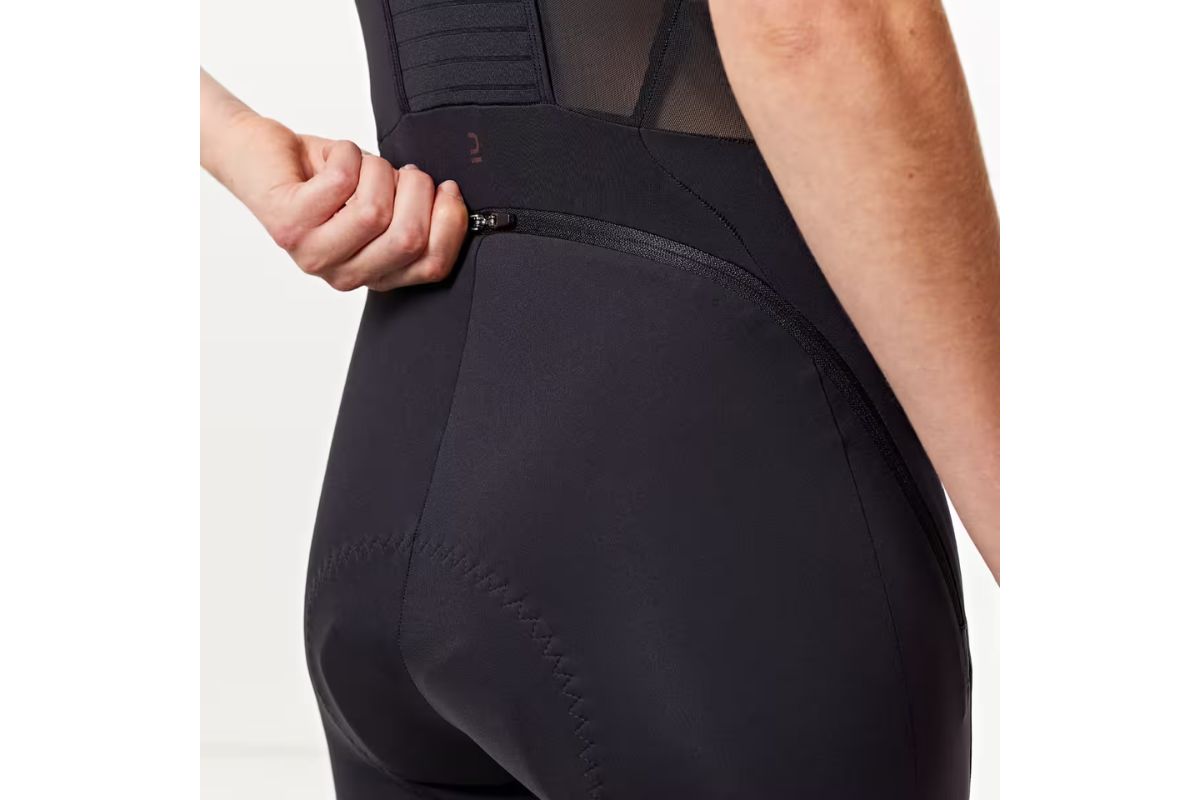 Faire pipi : Comment les cyclistes femmes gèrent leurs pauses pipi